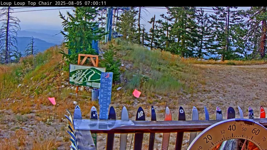 Blewett Pass Live Webcam - Cle Elum, Washington - USA